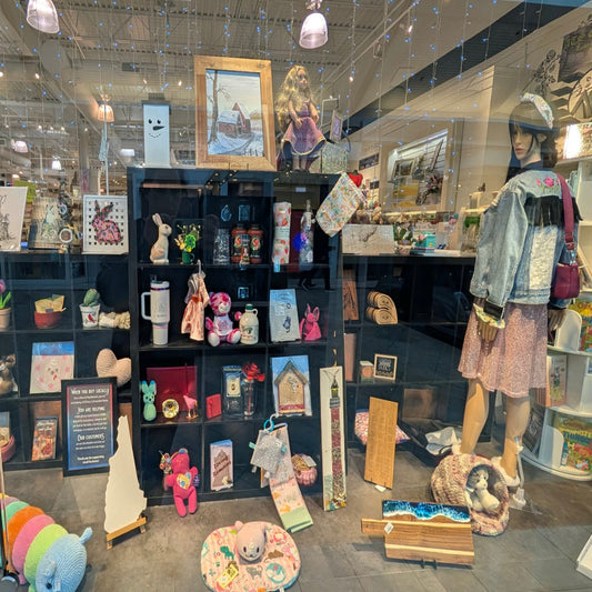 Manchester Craft Market | Shop Local Handmade Artisans | Mall of NH